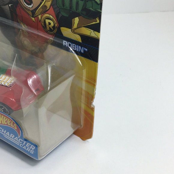 Hot Wheels | Toys | Hot Wheels Character Cars Robin Dc Comics Race Car ...